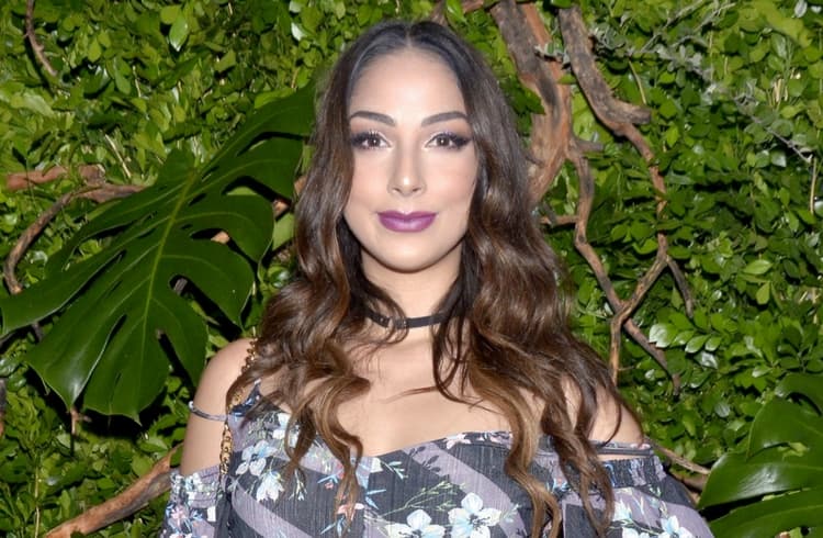 María Chacón, 'La Chofis' de Alegrijes y Rebujos posa en bikini ...