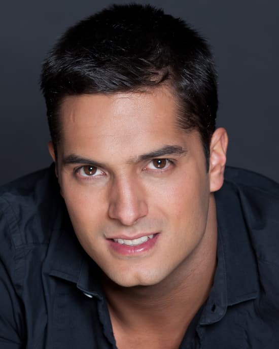 Alejandro Camargo | Las Estrellas Home Egresados | Las Estrellas