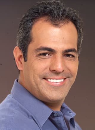 Raúl Magaña | Las Estrellas Home Egresados | Las Estrellas