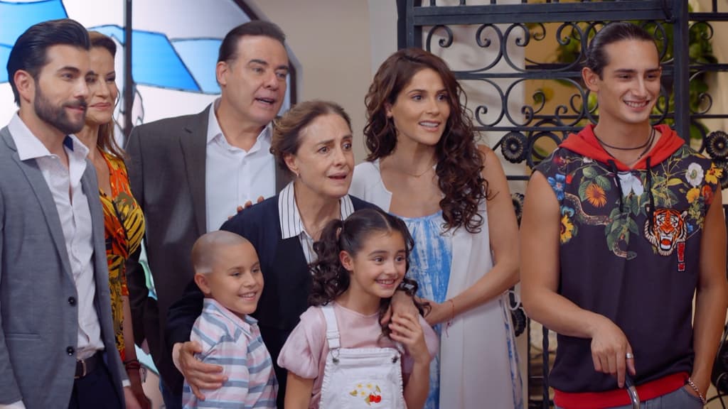 ¿Qué le pasa a mi familia? | Las Estrellas