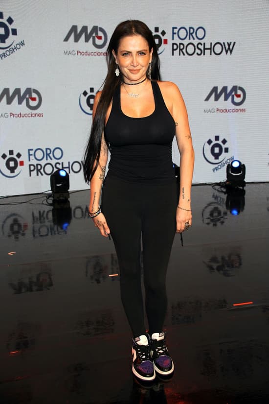 Celia Lora: Últimas noticias, videos y fotos de Celia Lora | Las Estrellas