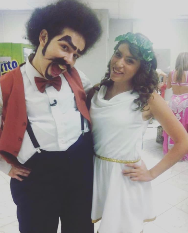 De 'Ataulfo' a experto en maquillaje: Así cambió Alex Reyna, el ...