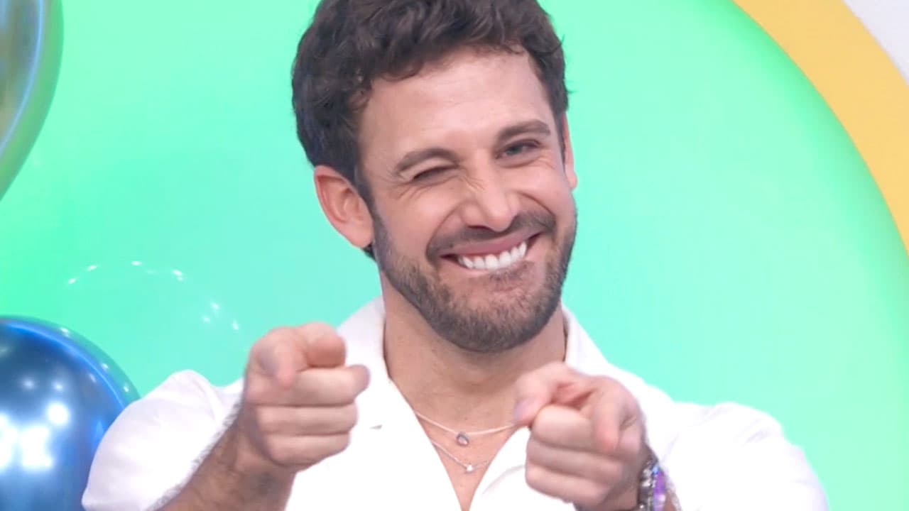 Lambda García celebra su cumpleaños a lo grande y lleno de éxitos | Shows Hoy | Las Estrellas