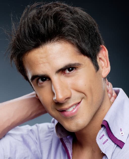 Claudio Roca | Las Estrellas Home Egresados | Las Estrellas