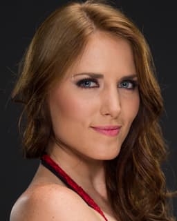 Lorena Enriquez | Las Estrellas Home Egresados | Las Estrellas