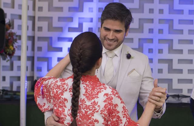 ¡Emociones y sorpresas en la boda de Julieta y Robert! | Las Estrellas ...