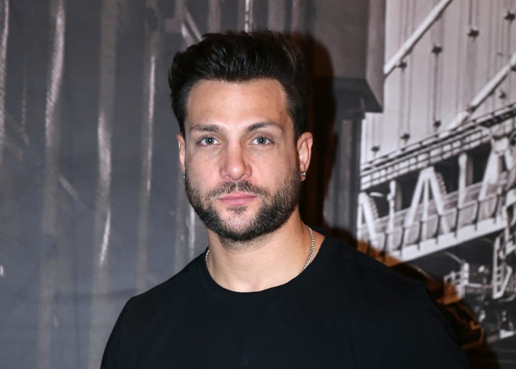 Nicola Porcella: Últimas noticias, videos y fotos de Nicola Porcella ...