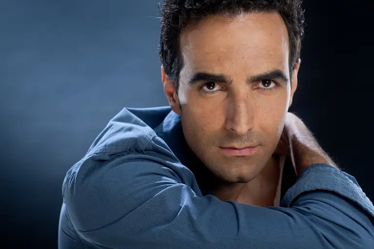 Arturo Barba | Las Estrellas Home Egresados | Las Estrellas