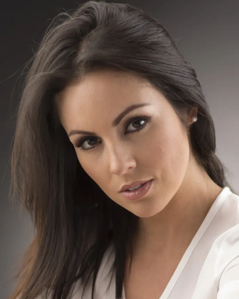 Bea Ranero | Las Estrellas Home Egresados | Las Estrellas