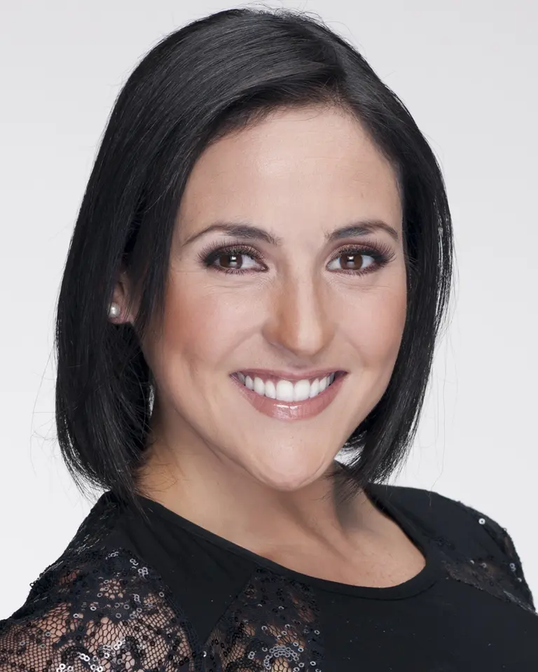 Monserrat Jiménez | Las Estrellas Home Egresados | Las Estrellas