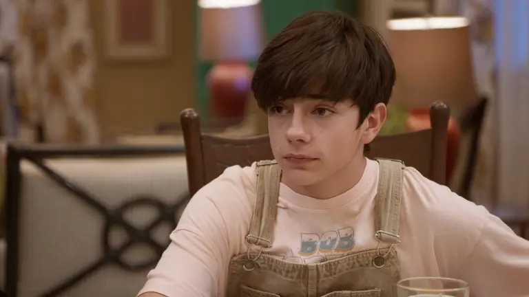 ¿Quién es Lukas Urkijo? Conoce quién está detrás de ‘Teo’ en ‘El amor invencible’ | Las ...