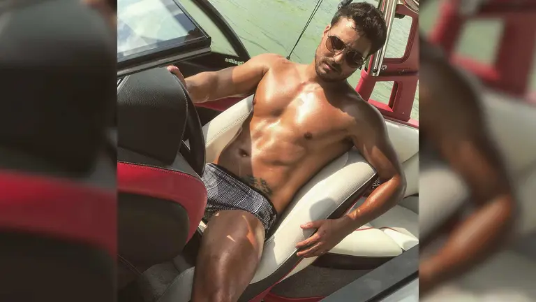 Conoce a Julio, el guapo hermano de José Ron que robará suspiros en 'Guerreros 2020' | Shows ...