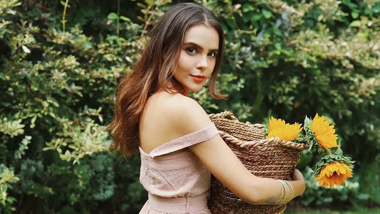 Yuya presume su nuevo outfit de maternidad y provoca ternura entre sus ...