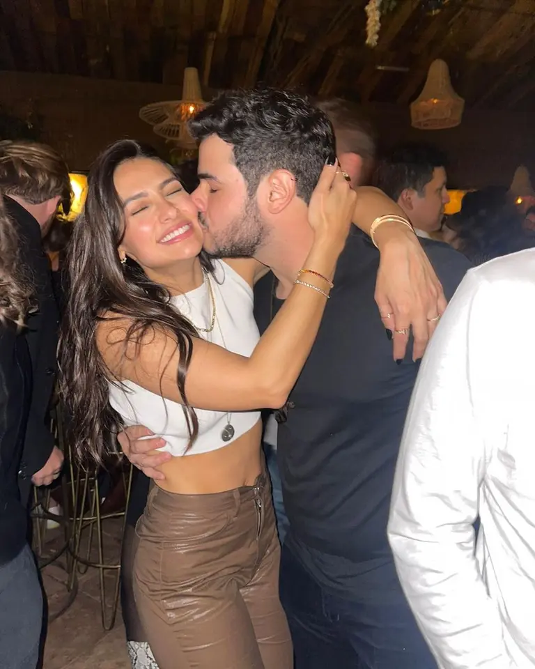 Él es Héctor, el apuesto hermano de Renata Notni que es chef | Shows ...