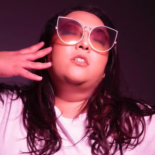 Premios Metro 2022: Michelle Rodríguez deslumbra con look de griega ...