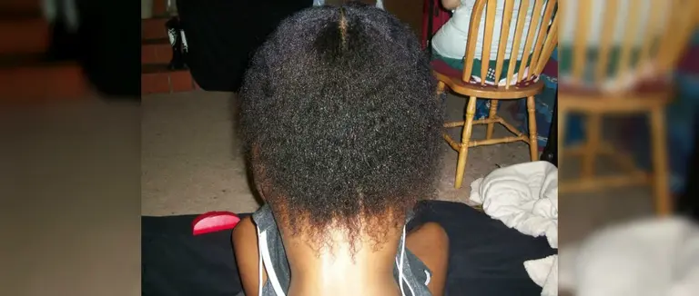 ¿Nuca o cintura? La nueva ilusión óptica que invade las redes sociales ...