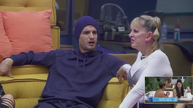 Adrián Marcelo se pasa de la raya con Shanik Berman y ella le pone un ...