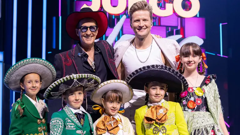 ¿Cuántos hijos tiene Emmanuel y de quién son los nietos que presentó en ...