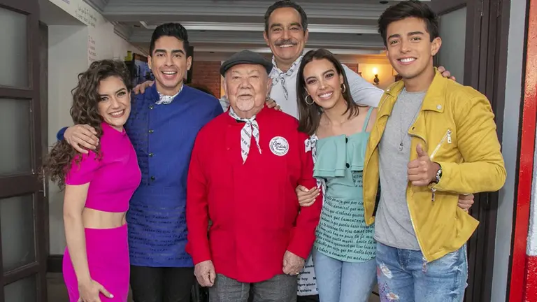 Dan por muerta a actriz de Como dice el dicho, casi entre lágrimas reaparece y afirma “estoy ...