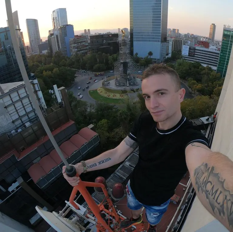 Muere influencer Remi Lucidi tras caer de un rascacielos mientras ...