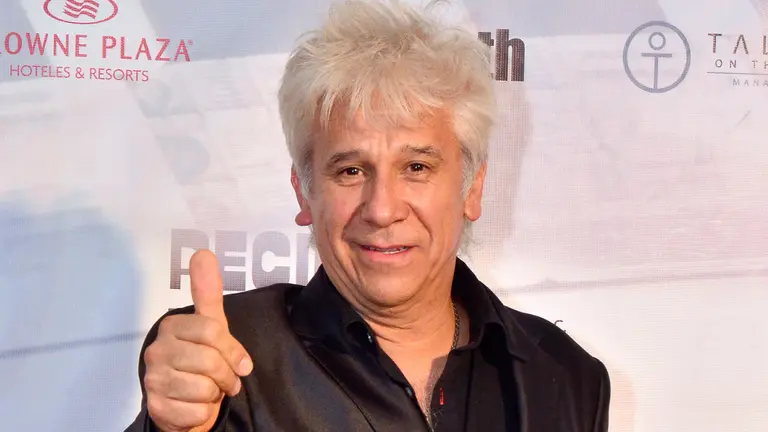 Pocholo se ‘desploma’ en plena obra de teatro: desata preocupación y ...