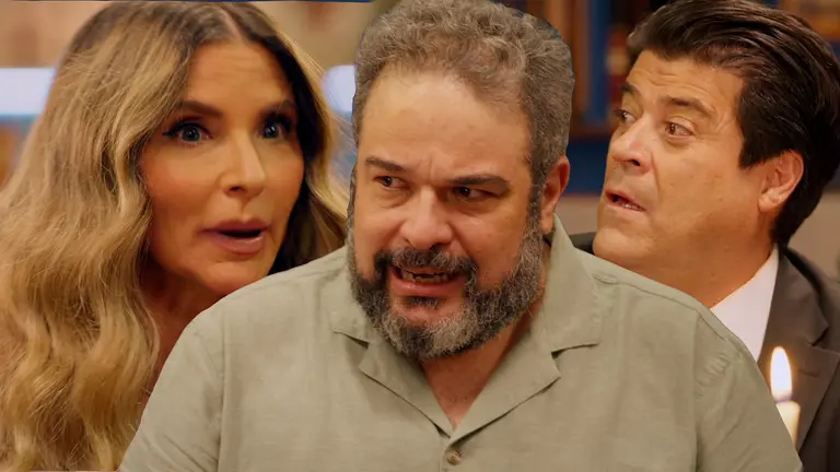 40 y 20: ¡Julie llega de sorpresa y tira el teatrito de Paco! | Shows ...