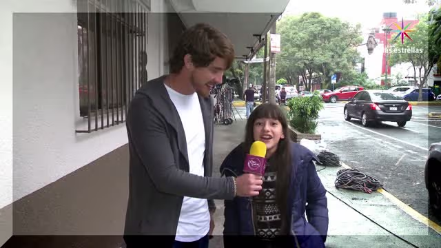 Entrevista Oscar Medellin Shaula Satinka sufre con su primera regla ...