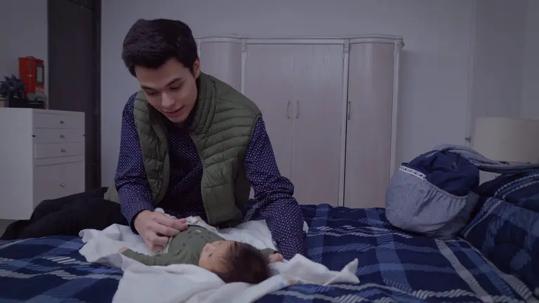 Como dice el dicho: Carlos ama incondicionalmente a su hijo y hará lo ...