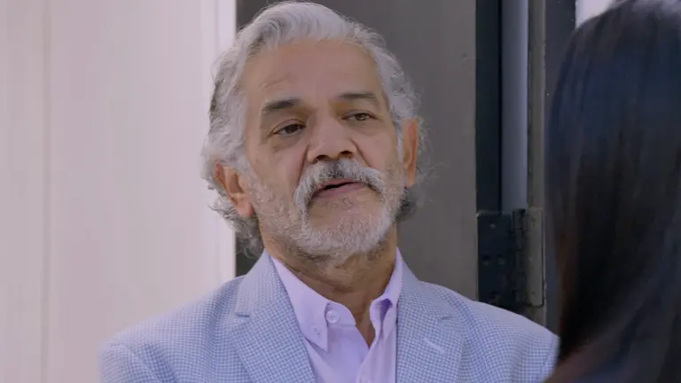 Como dice el dicho: Don Gil recibe una orden de alejamiento, que le prohíbe acercarse a Graciela ...