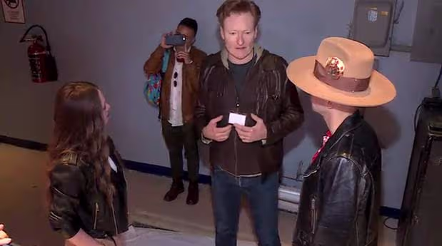 Conan O'Brien se encuentra con Jesse y Joy | Shows Conan O'Brien | Las ...