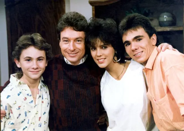 Así luce el elenco original de Papá soltero a 30 años de su estreno ...