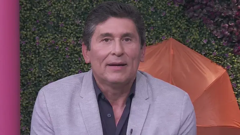 ¿Cómo poner límites a familiares tóxicos? César Lozano te ayuda a ...