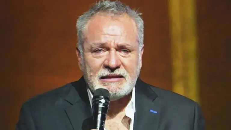 José Alberto Castro rompe en llanto en la presentación de su nuevo ...