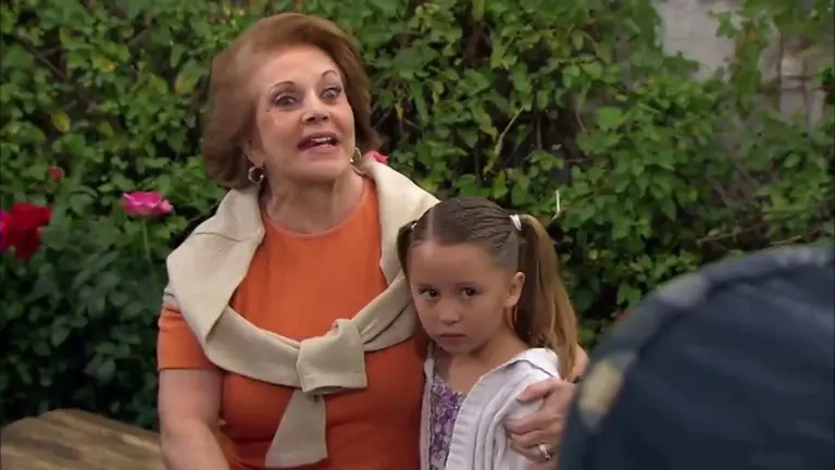 Inicio C377: Un dulce olor a rosas | Shows La Rosa de Guadalupe | Las ...