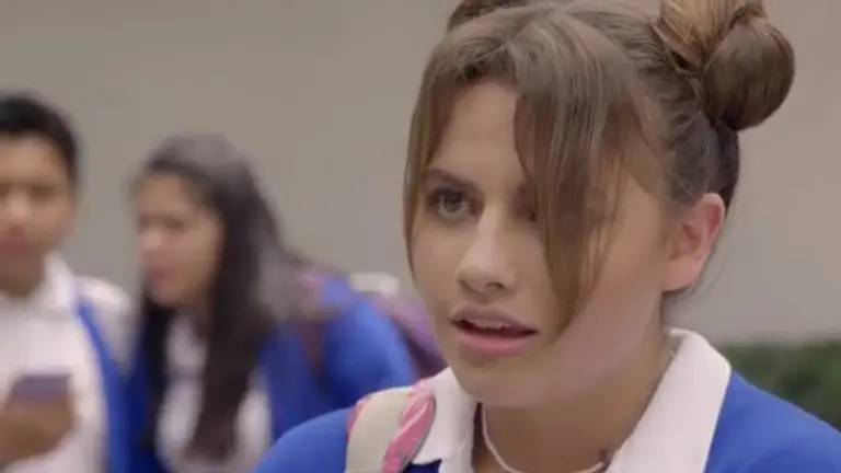 La Rosa de Guadalupe: Elisa se convierte en la más popular de la ...