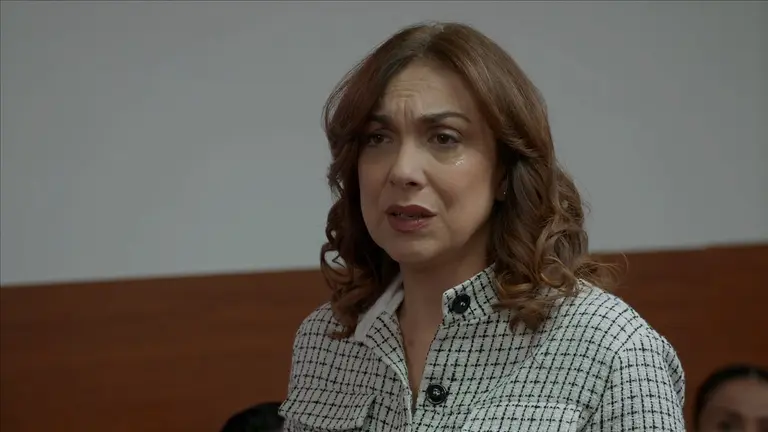 La Rosa de Guadalupe: Alondra revela lo que su esposo hacía con ella ...