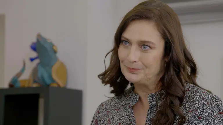 La Rosa de Guadalupe: Nadia difama a Jessica y la señala como la amante ...