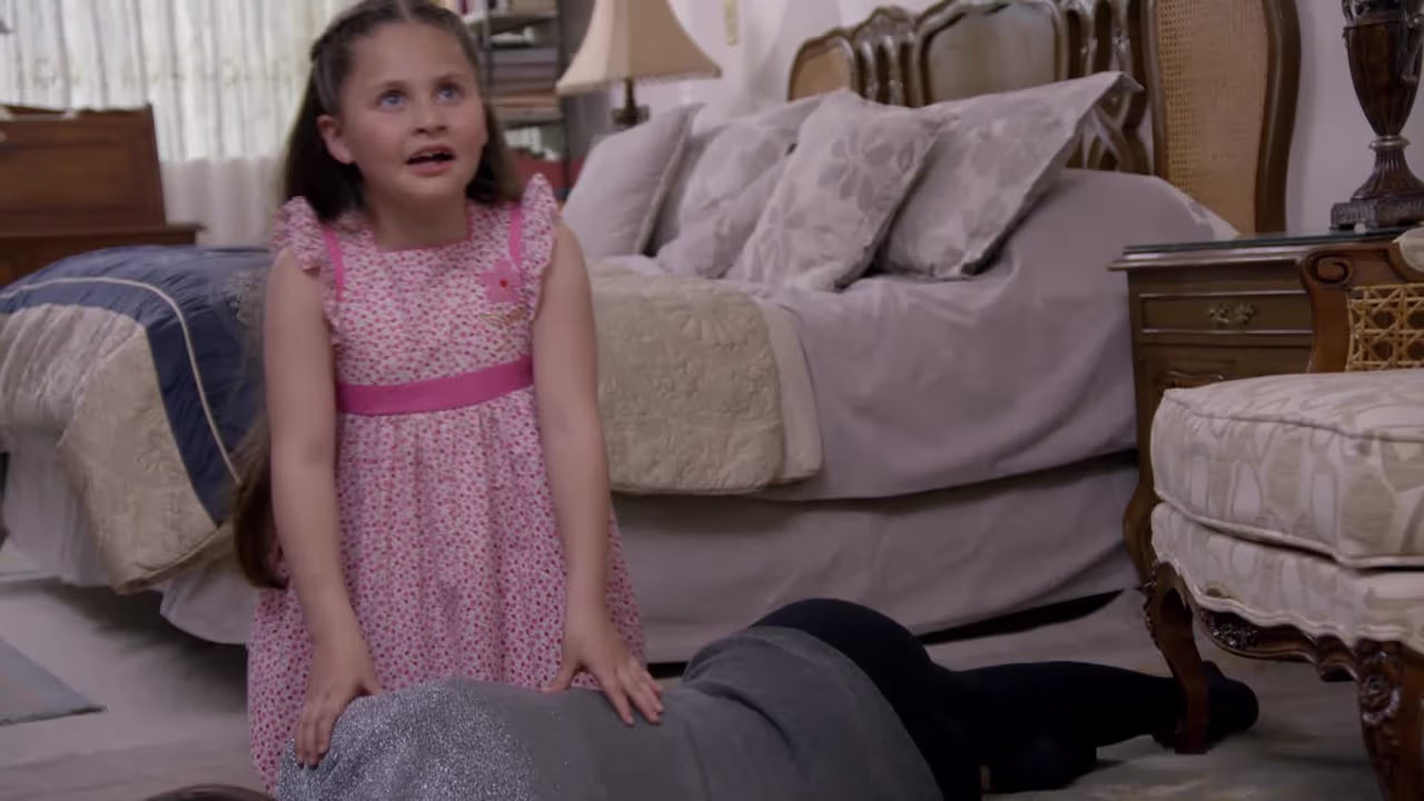 Lacho conoce a Heidi, una niña ciega de nacimiento que lucha contra la ...