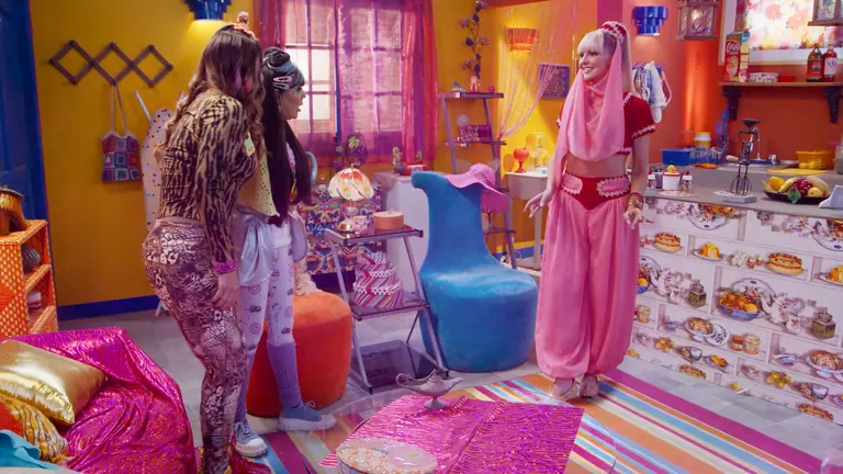 Nacasia y Nacaranda liberan a la genio Jenny de una lámpara mágica ...