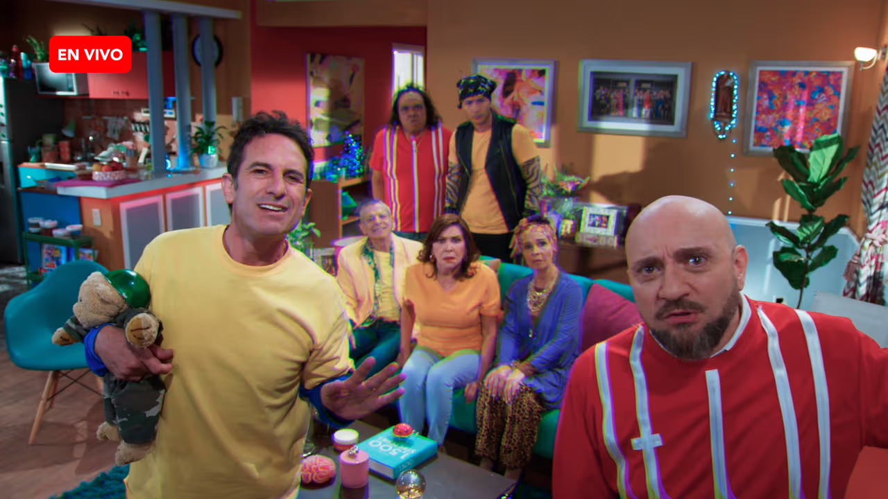 Vecinos: La casa de los rijosos | Shows Vecinos | Las Estrellas