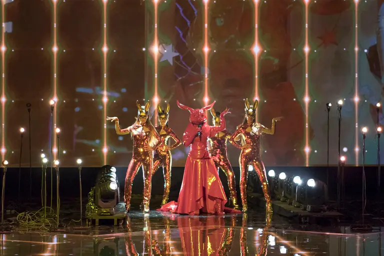 "Llorar debajo de la máscara fue mi terapia": Natalia Sosa en ¿Quién es ...