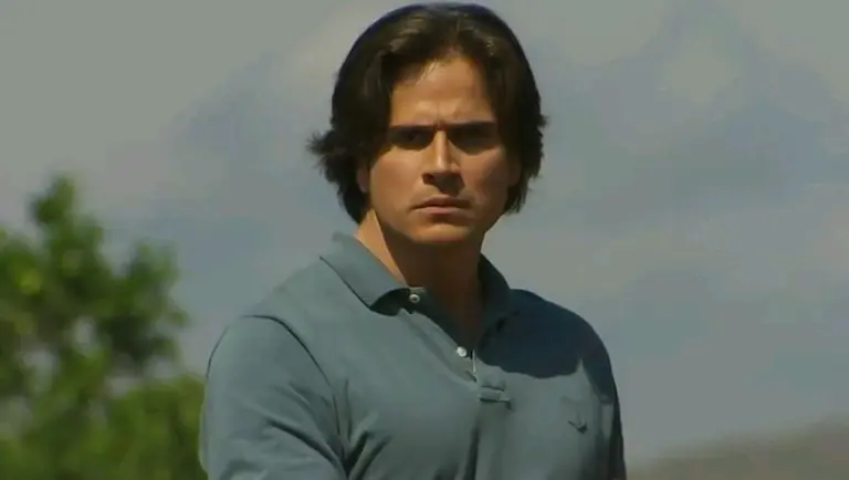 Corazón Indomable Capítulo 1: Octavio Defiende a Maricruz | Las ...