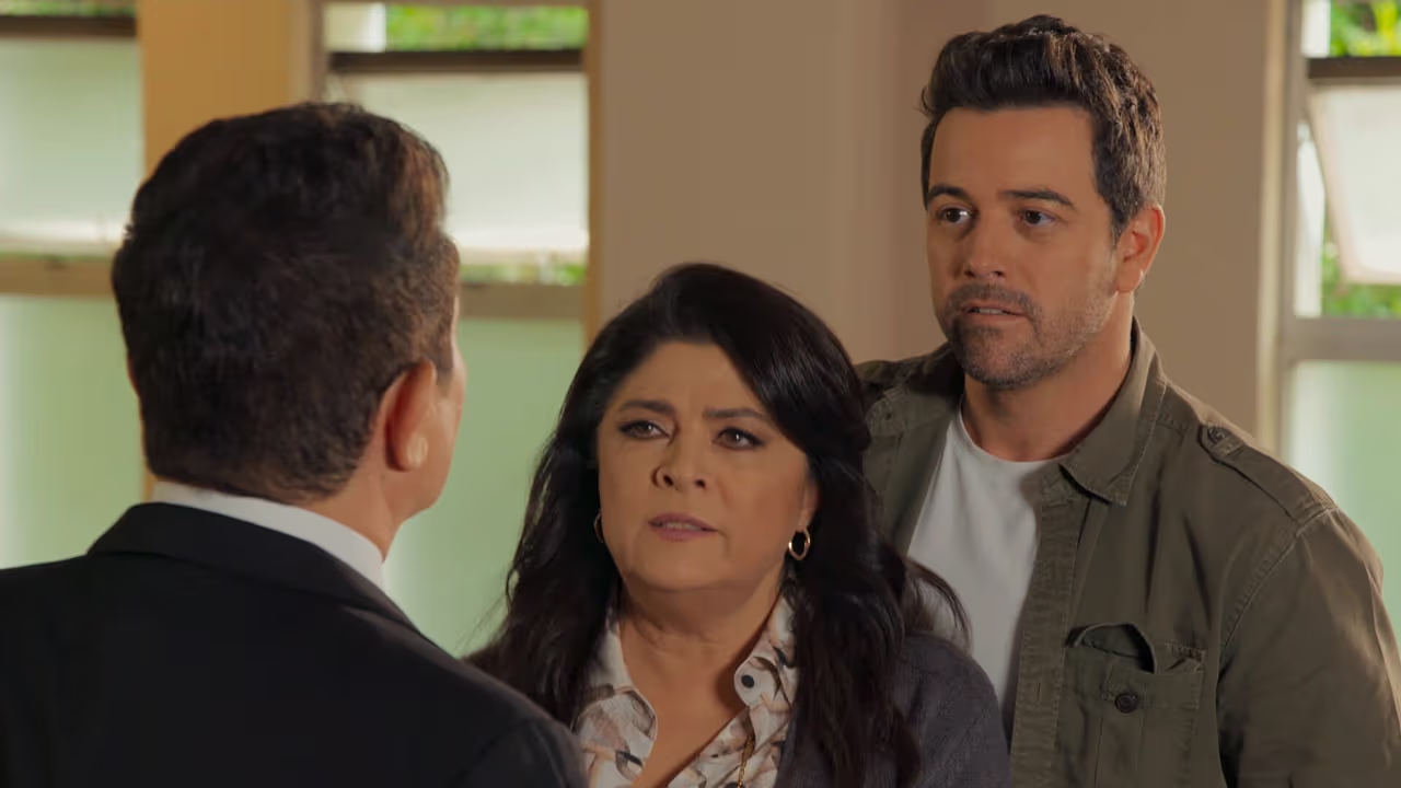 Corona de Lágrimas 2: C99: Petita sigue siendo nuestra | Shows Corona ...