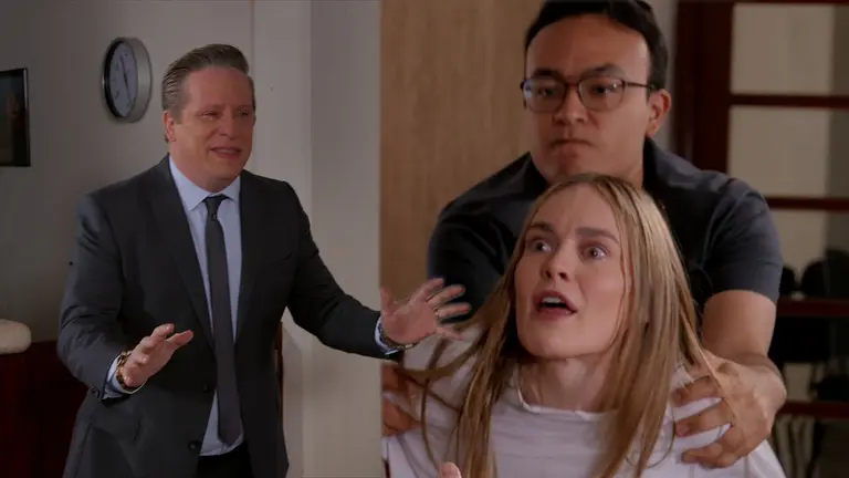 Thomas encierra a su hija en un siquiátrico | Shows El Maleficio | Las Estrellas