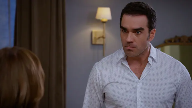 ¡Rogelio le grita a Martina y se larga de la casa! | Shows Eternamente ...