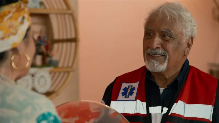 ¿Choche eres tú? El tierno homenaje a Bronco en 'Los Hilos del Pasado ...