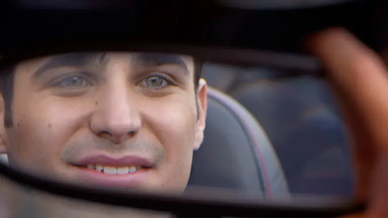 ¡'Alan' llega a ‘Qué le pasa a mi familia?’! Conoce AQUÍ al personaje ...