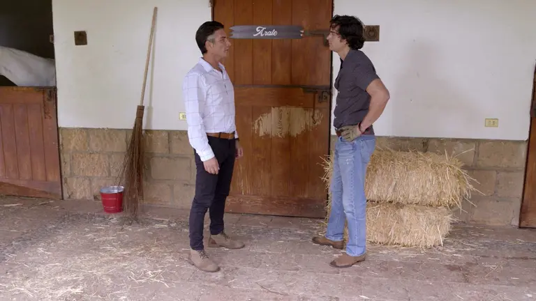 Resumen Capítulo 17: Leonel y Mateo se enfrentan | Shows Quererlo Todo ...