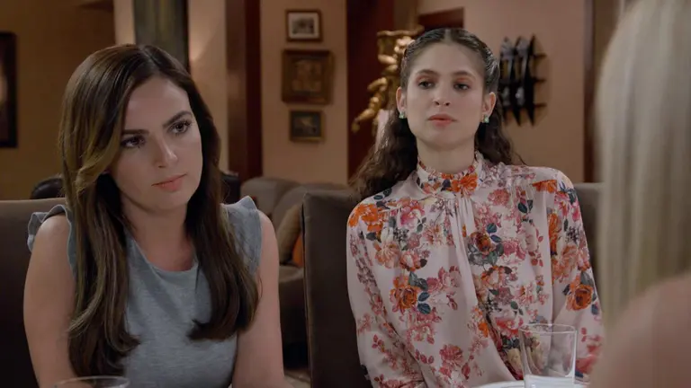 Eva estalla contra Brenda | Shows Ringo | Las Estrellas