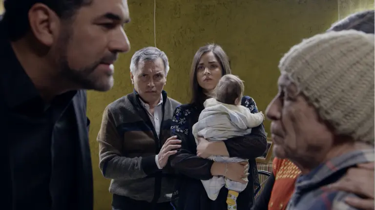 Luis le pide perdón a Toribio | Shows Sin tu mirada | Las Estrellas